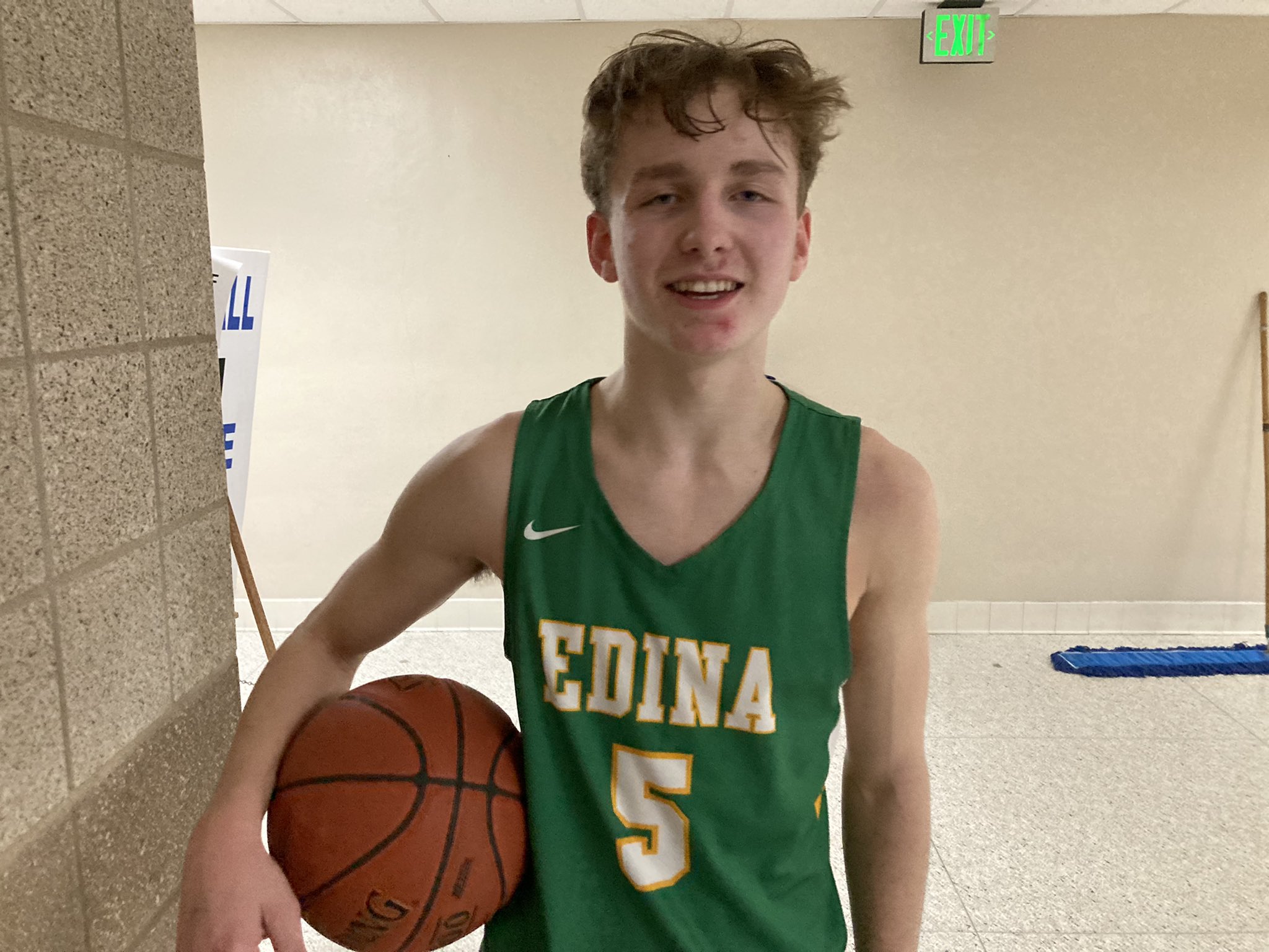 Community Clash: The Underclassmen Report - Prep Hoops