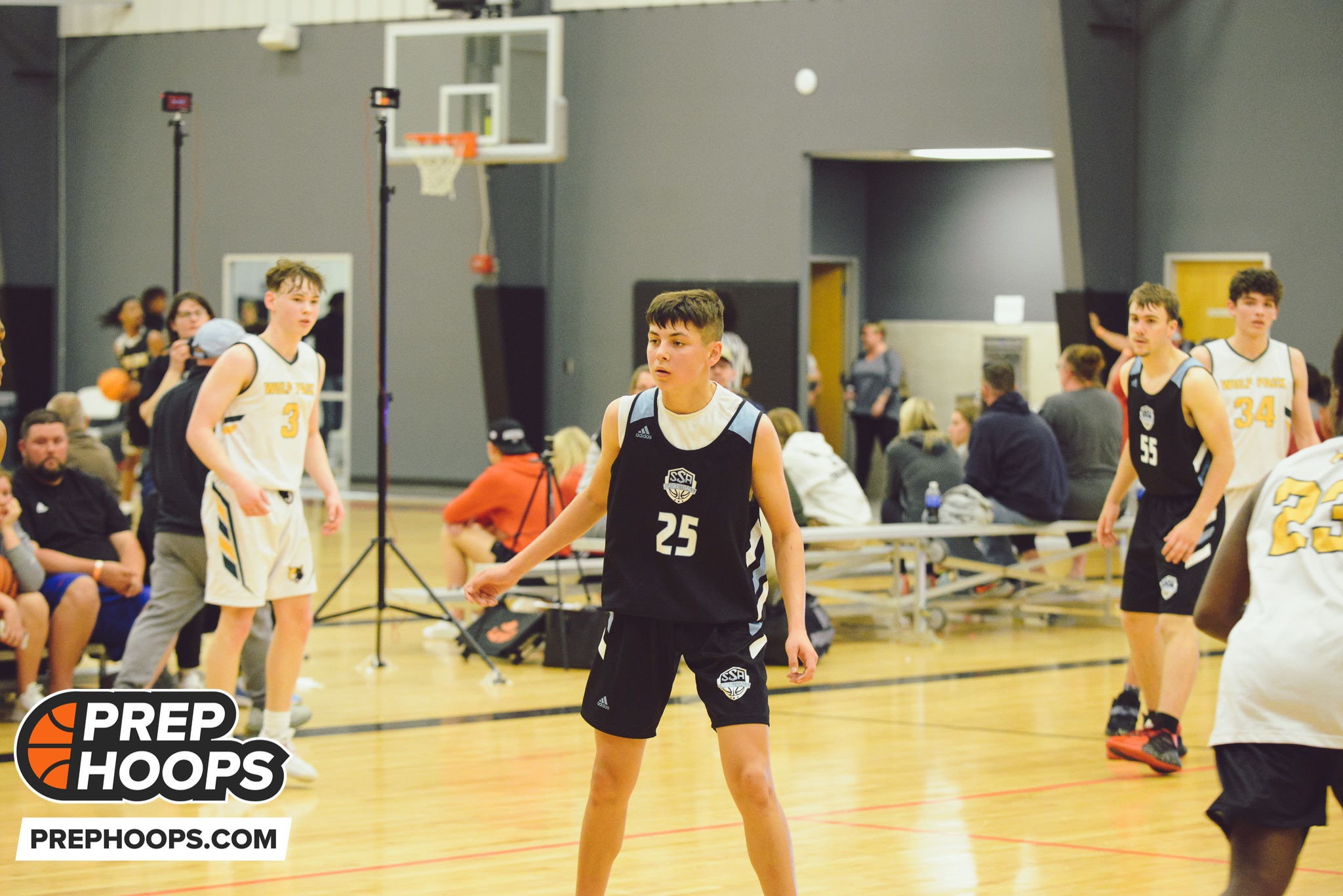 Big Shoes to Fill: 2A - Prep Hoops