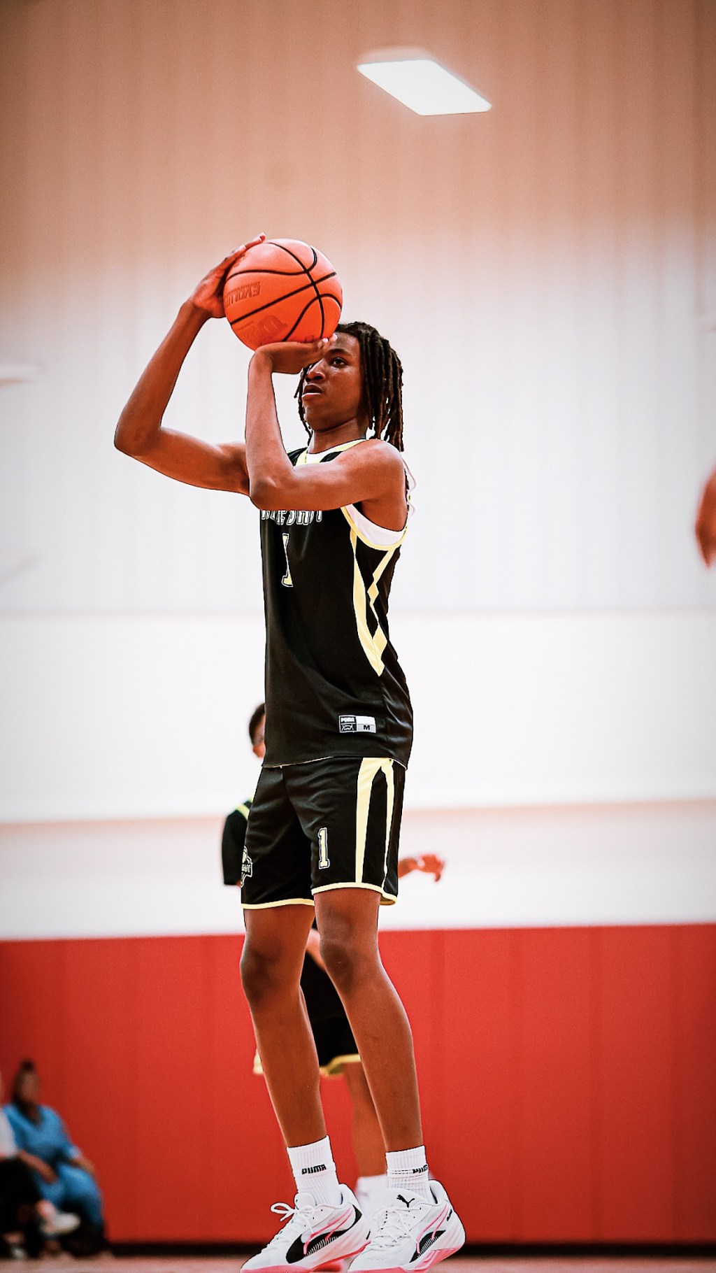 Chase Gray, Bishop McNamara - Prep Hoops