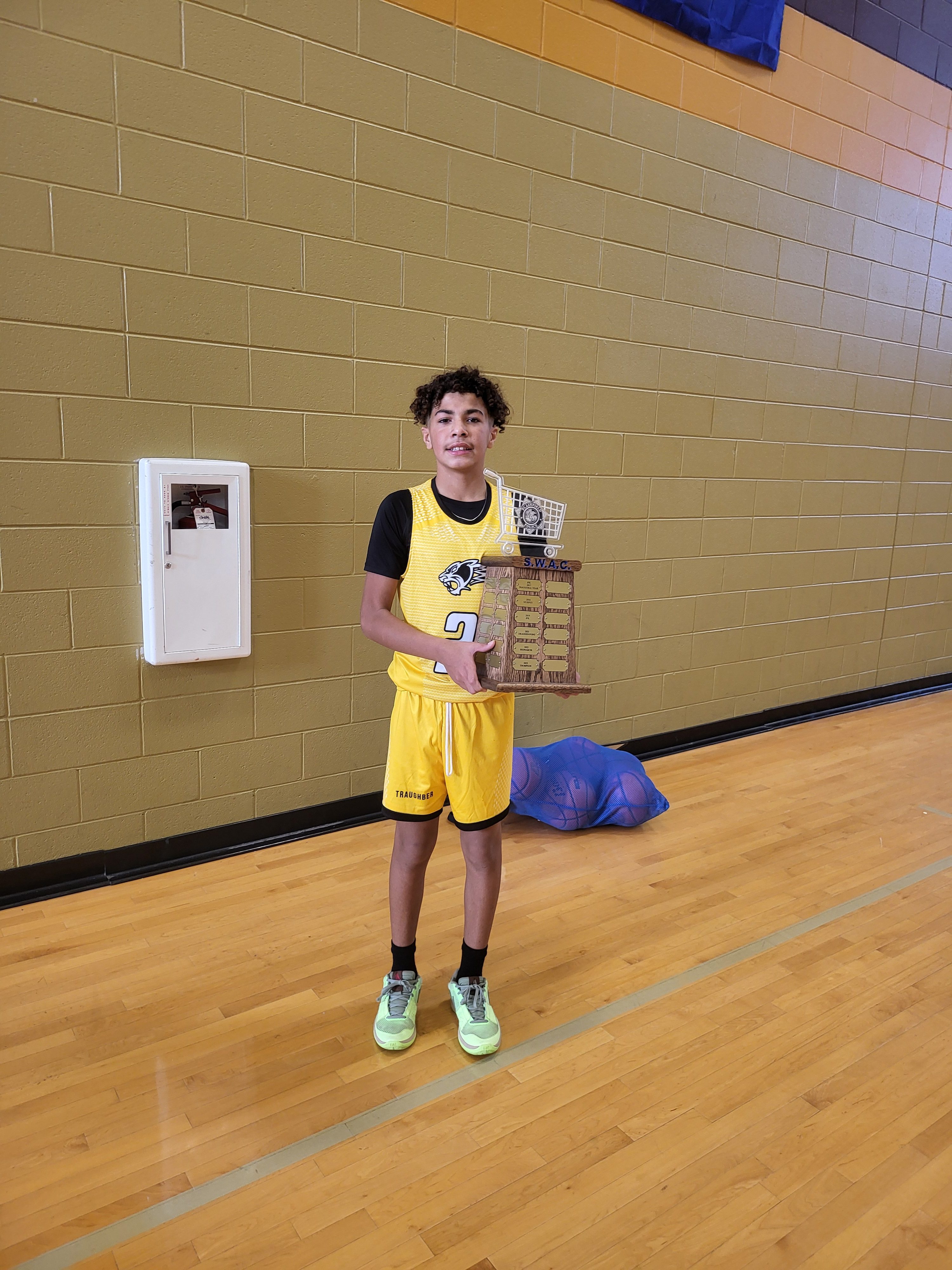 Gavin Kniffin, - Prep Hoops