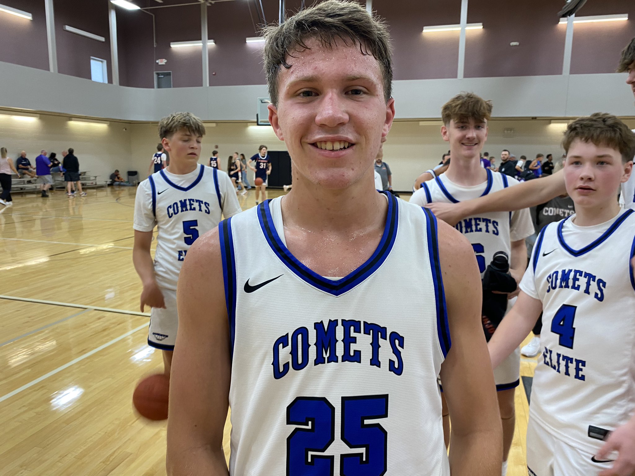 Section 6AA: First Look - Prep Hoops