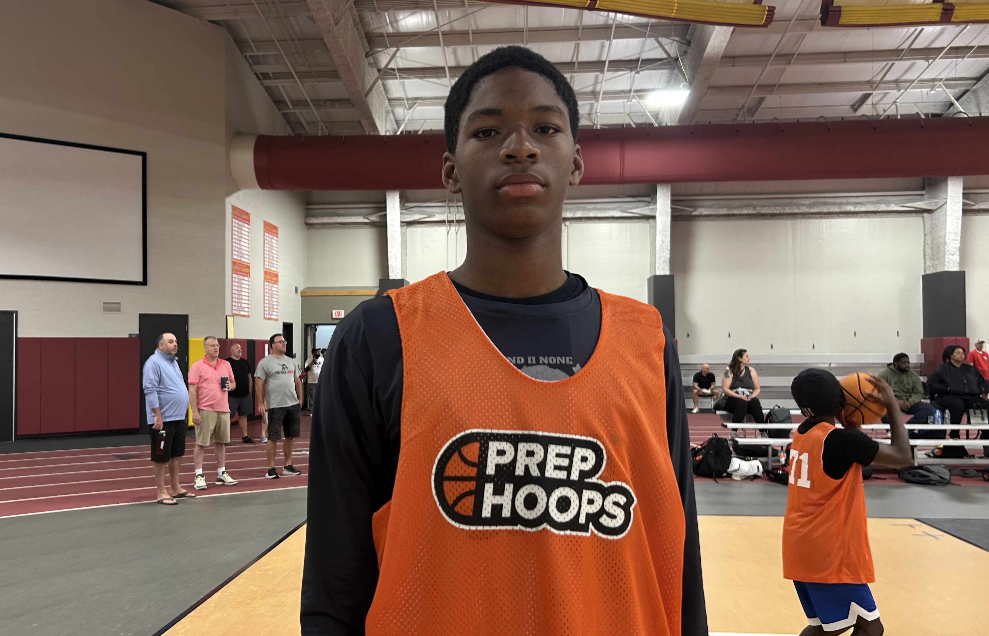 Leo 2029 Big Man Leads Freshman Posts from Illinois at Pangos - Prep Hoops