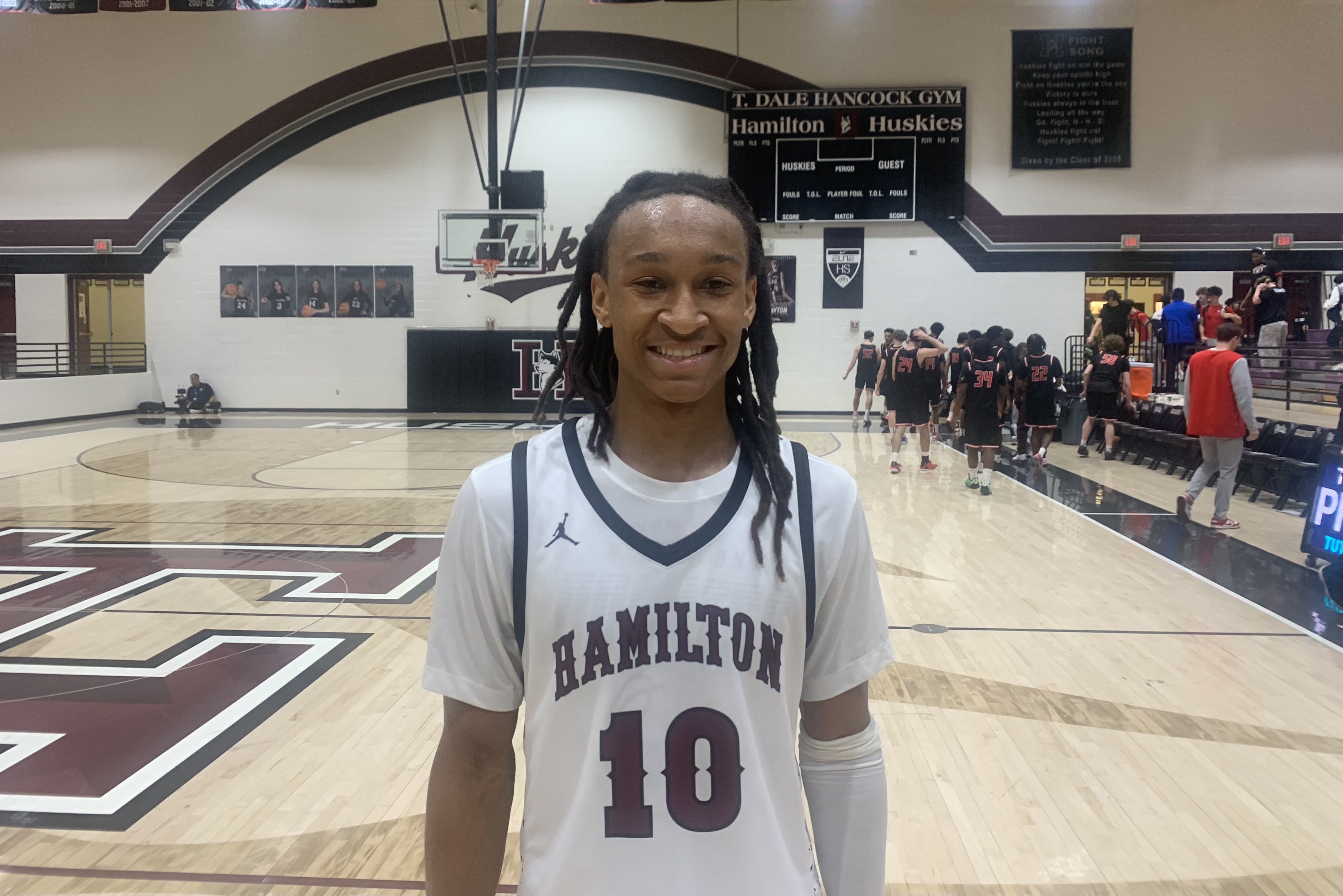Hamilton wins it with a late dunk vs Liberty - Prep Hoops